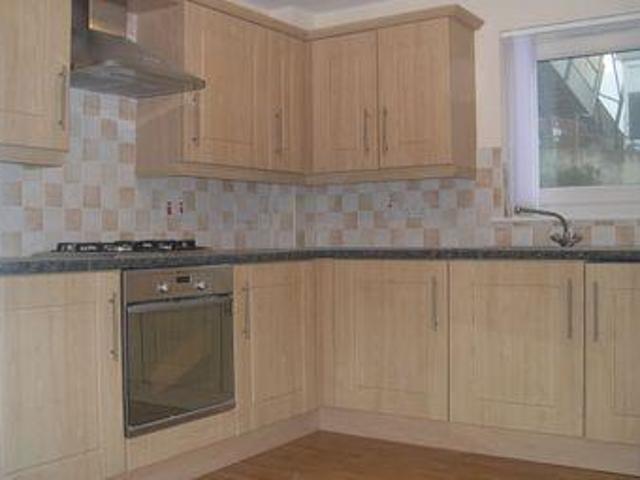 2 Bedrooms Flat for rent in Mill Street, Kirkcaldy KY1