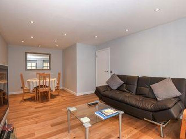 2 Bedrooms Flat for rent in Mill Street, London Bridge SE1