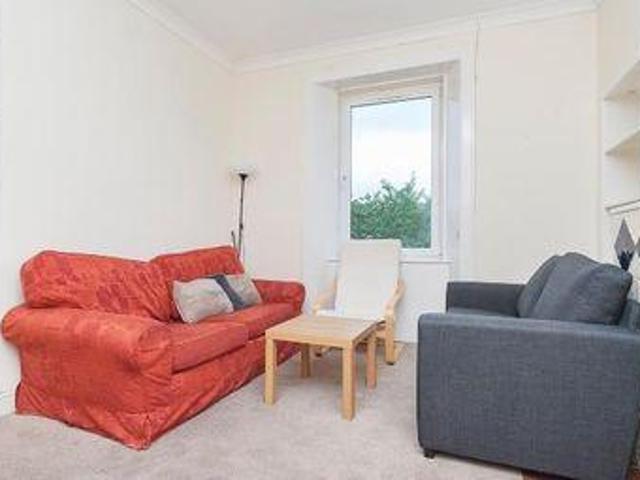 2 Bedrooms Flat for rent in Milton Street, Edinburgh EH8