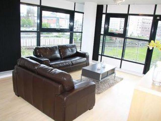 2 Bedrooms Flat for rent in Mirabel Street, Manchester M3