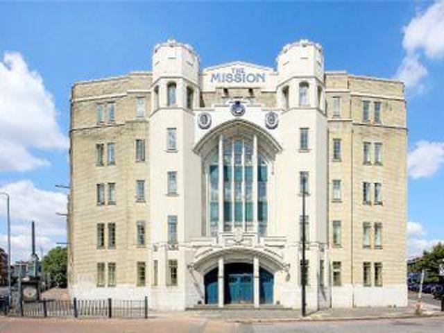 2 Bedrooms Flat for rent in Mission Building, 747 Commercial Road, London E14