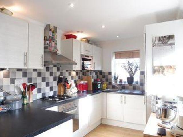 2 Bedrooms Flat for rent in Mulgrave Road, Croydon CR0