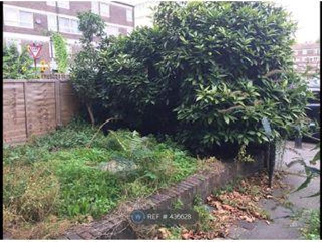 2 Bedrooms Flat for rent in Mull House, London E3