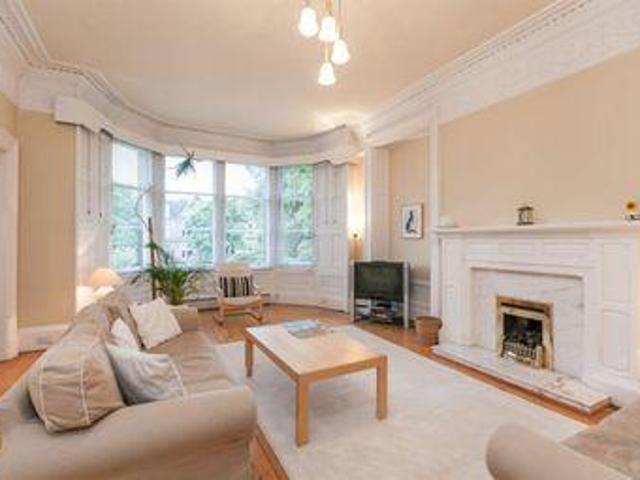 2 Bedrooms Flat for rent in Murrayfield Avenue, Murrayfield EH12
