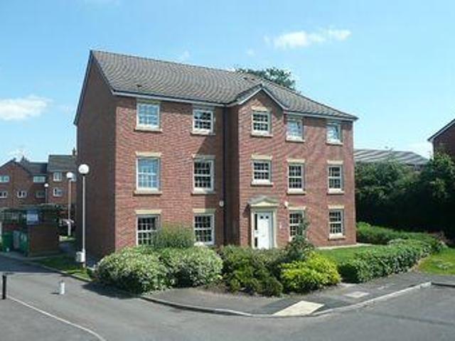 2 Bedrooms Flat for rent in Mytton Drive, Nantwich CW5