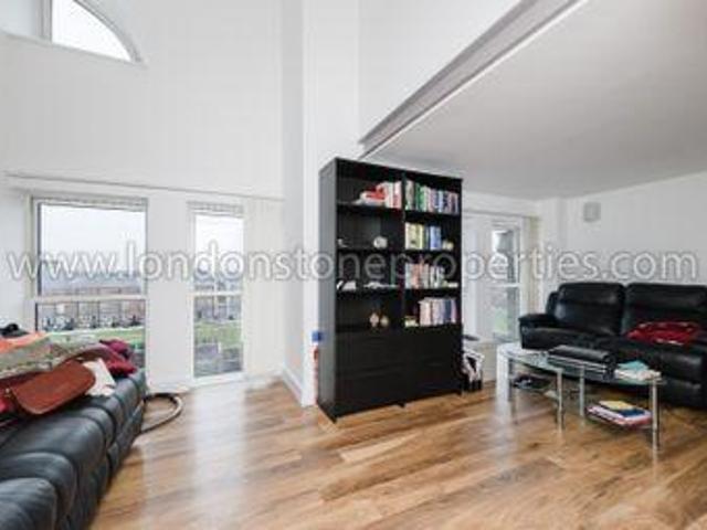 2 Bedrooms Flat for rent in My HQ, Building 22 SE18