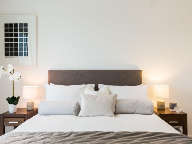 2 Bedrooms Flat for Rent in MyLo | Foxtons