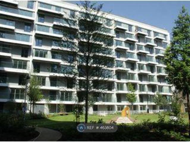 2 Bedrooms Flat for rent in N Woolwich Road, London E16