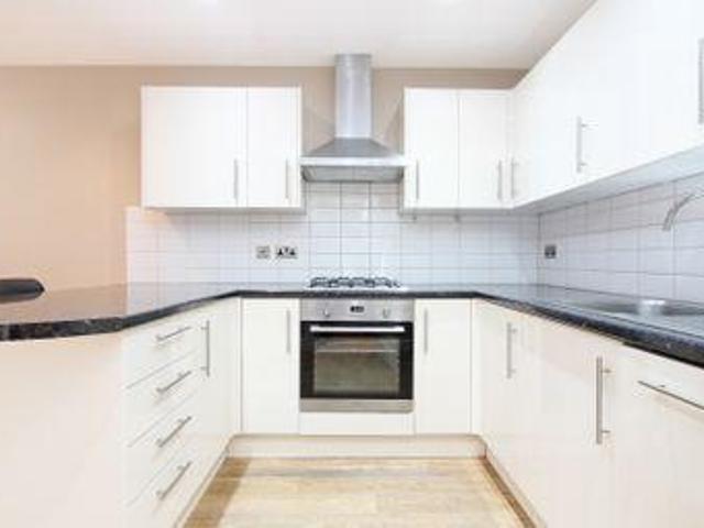 2 Bedrooms Flat for rent in Notting Hill Gate, London W11