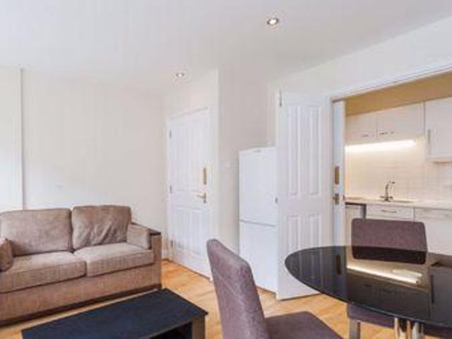2 Bedrooms Flat for rent in Nottingham Place, Marylebone, London W1U
