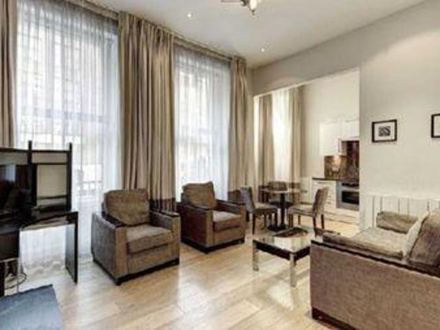 2 Bedrooms Flat for rent in Nottingham Place, Marylebone W1U