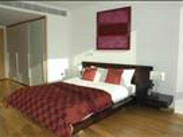 2 Bedrooms Flat for rent in No.1 West India Quay, Canary Wharf, London E14