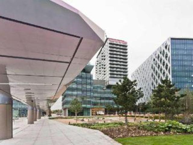 2 Bedrooms Flat for rent in No 1 Pink, Media City, Salford M50
