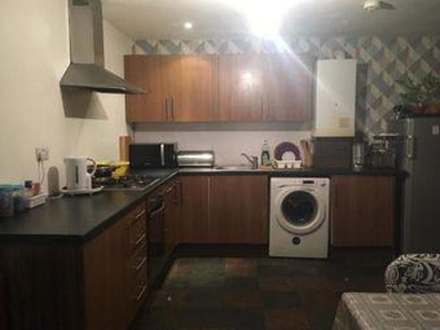 2 Bedrooms Flat for rent in Norfolk Road, Walthamstow E17