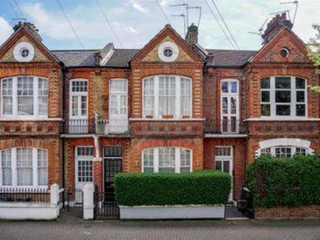 2 Bedrooms Flat for rent in Norroy Road, London SW15
