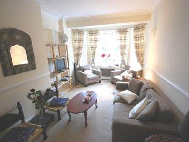 2 Bedrooms Flat for rent in Northways, College Crescent, Swiss Cottage, London NW3