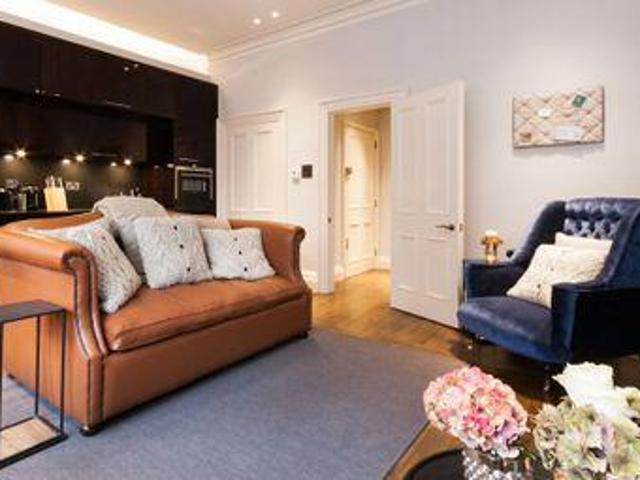 2 Bedrooms Flat for rent in North Audley Street, Mayfair, London W1K