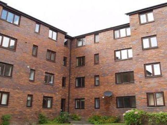 2 Bedrooms Flat for rent in North Frederick Path, Glasgow G1