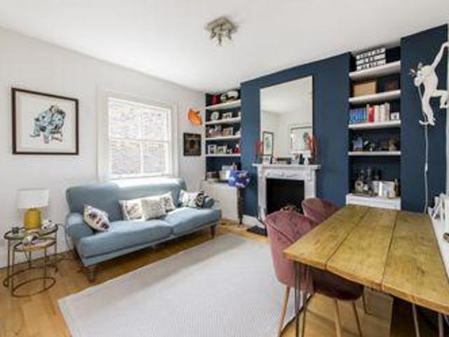 2 Bedrooms Flat for rent in North Pole Road, London W10