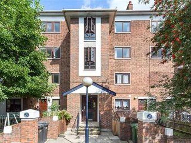 2 Bedrooms Flat for rent in Northampton Street, London N1