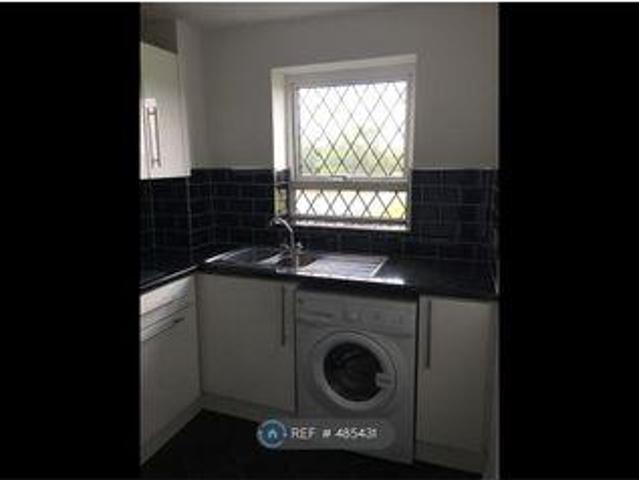 2 Bedrooms Flat for rent in Northgate Lodge, Pontefract WF8