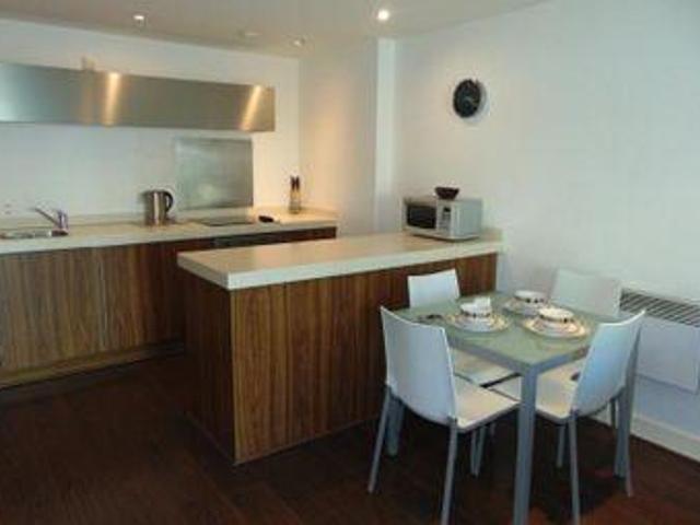 2 Bedrooms Flat for rent in Navigation Street, Birmingham B5