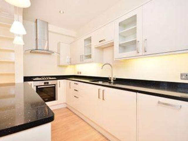 2 Bedrooms Flat for rent in Nevern Place, Earls Court SW5