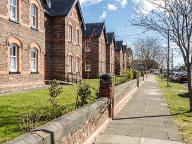 2 Bedrooms Flat for rent in New Hall, Liverpool L10