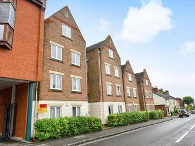 2 Bedrooms Flat for rent in New High Street, Central Headington OX3