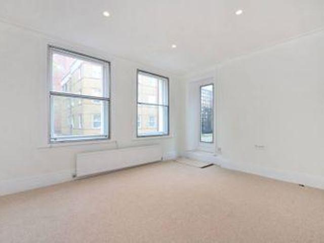 2 Bedrooms Flat for rent in New Kings Road, Hurlingham SW6