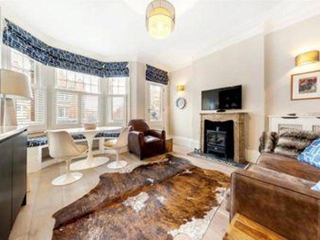 2 Bedrooms Flat for rent in New Kings Road, London SW6