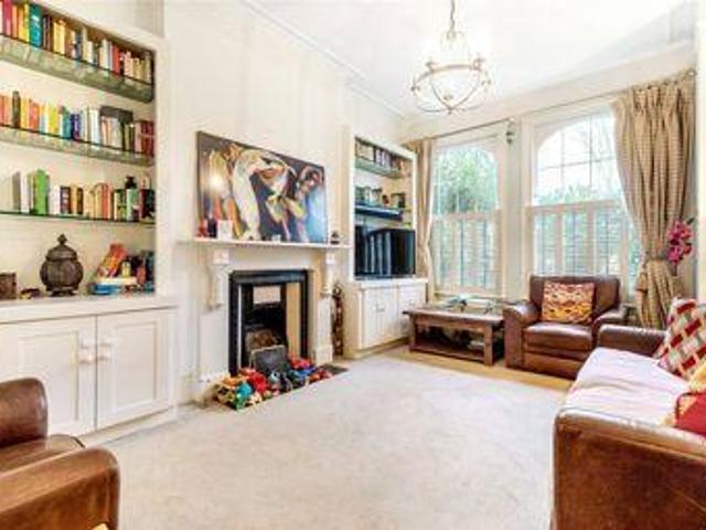 2 Bedrooms Flat for rent in New Kings Road, Parsons Green/Fulham, London SW6