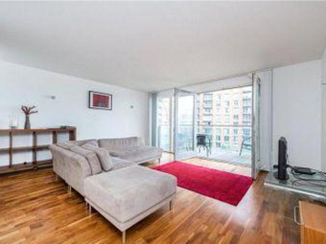 2 Bedrooms Flat for rent in New Providence Wharf, Fairmont Avenue, London E14