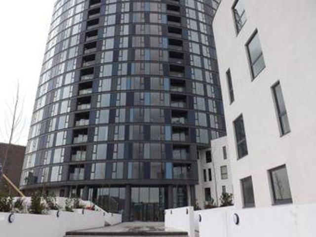 2 Bedrooms Flat for rent in Newgate The Island, 1, Croydon CR0