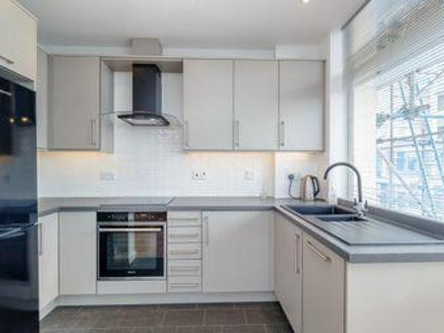 2 Bedrooms Flat for rent in Newington Causeway, London SE1