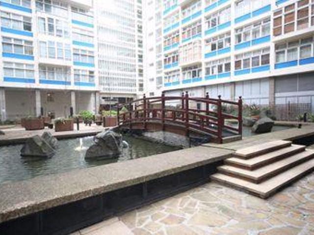 2 Bedrooms Flat for rent in Newington Causeway, London SE1