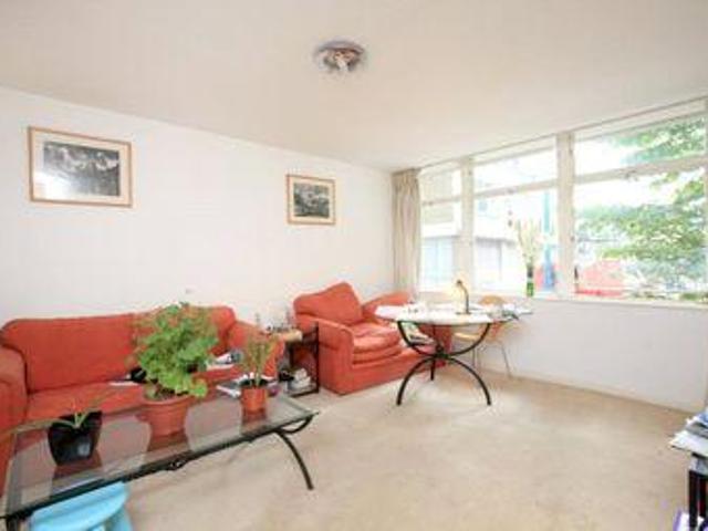 2 Bedrooms Flat for rent in Newington Causeway, London SE1