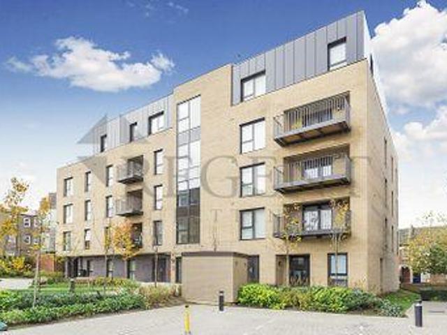 2 Bedrooms Flat for rent in Newman Close, London NW10