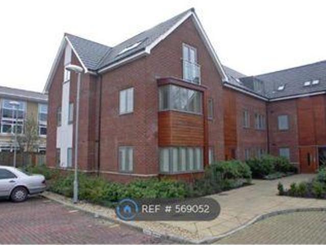 2 Bedrooms Flat for rent in Newmarket Road, Cambridge CB5