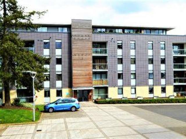 2 Bedrooms Flat for rent in Newsom, Hatfield Road, St.Albans AL1