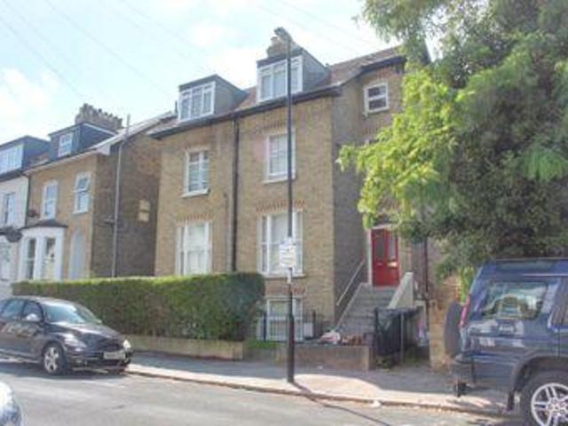 2 Bedrooms Flat for rent in Nicholson Road, Croydon CR0
