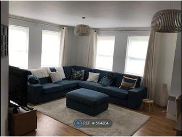 2 Bedrooms Flat for rent in Nightingales, Bishop´s Stortford CM23