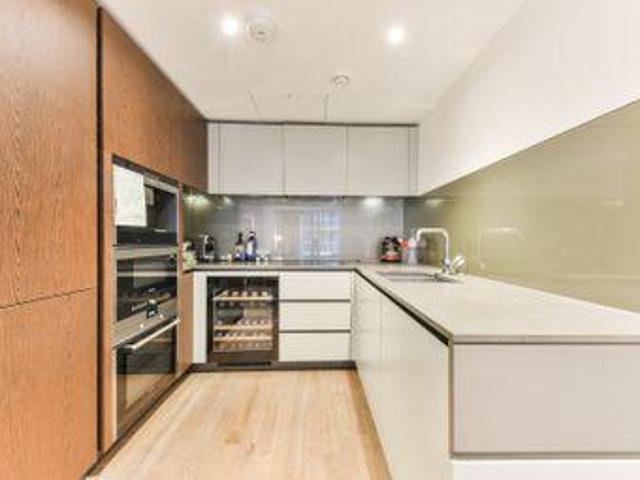 2 Bedrooms Flat for rent in Nine Elms, London SW8
