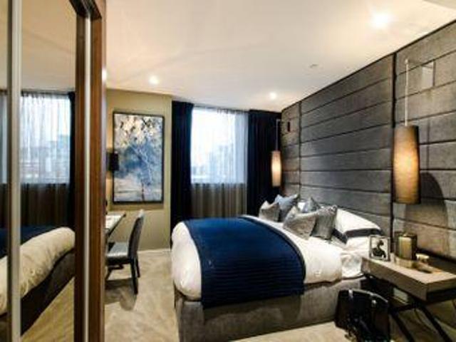 2 Bedrooms Flat for rent in Nine Elms Point, Nine Elms SW8