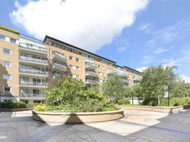 2 Bedrooms Flat for rent in Smugglers Way, London SW18