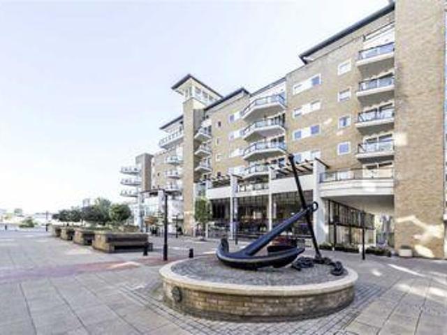 2 Bedrooms Flat for rent in Smugglers Way, London SW18