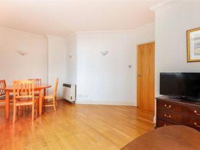 2 Bedrooms Flat for rent in South Block, County Hall, London SE1