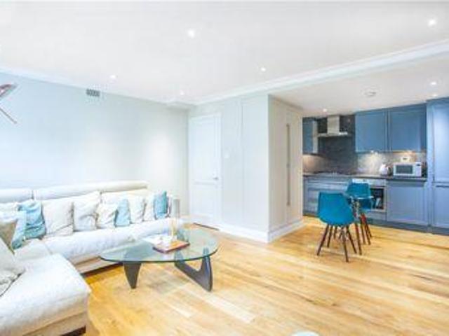 2 Bedrooms Flat for rent in South Edwardes Square, Kensington, London W8