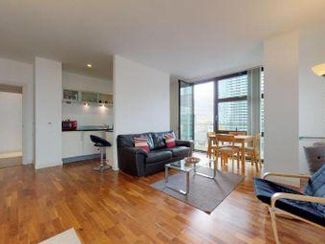 2 Bedrooms Flat for rent in South Quay Square, London E14