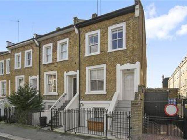 2 Bedrooms Flat for rent in Southcombe Street, West Kensington, London W14